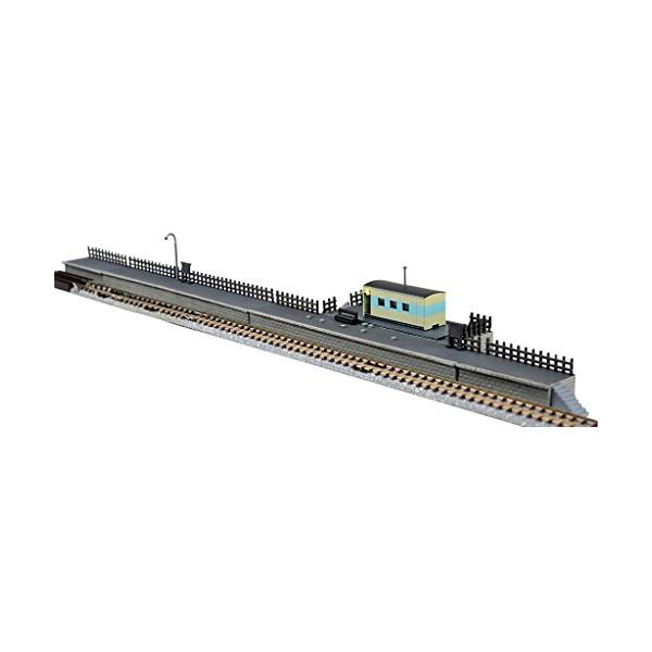 イングリッシュ駅H/One Size/266044・Color:駅H・パッケージ個数:1・本体サイズ :W39×D6×H4・セット内容: 駅舎、ホーム(4分割)、小物、シール・線路は別売です