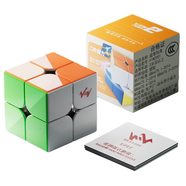 Vin Cubeの2x2x2UV-CoatedとCore-Magnet搭載サイズ: 約51x51x51mm重量: 約65g