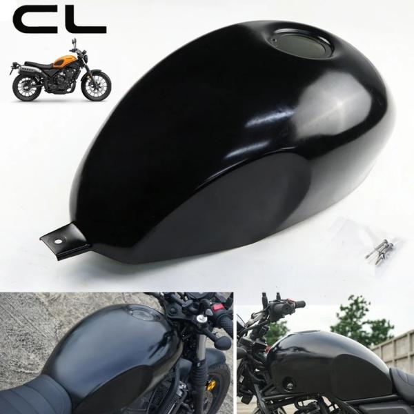 ホンダ CL250 タンクカバーの魅力◆ 落ち着いた存在感を生む「マットブラック仕上げ」艶を抑えたマットブラック仕上げにより、派手すぎず引き締まった重厚感のあるスタイルを演出。光の反射を抑えた落ち着いた質感が、CLシリーズ特有のネオスクラン...
