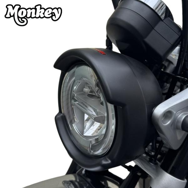 Front Light Cover For Honda Monkey125ホンダ モンキー125 ヘッドライトトリムカバー(フロントライトカバー)です。付属の両面テープで張り付けるだけの簡単取り付けです。・注意して頂きたいこと貼り付け部分の...