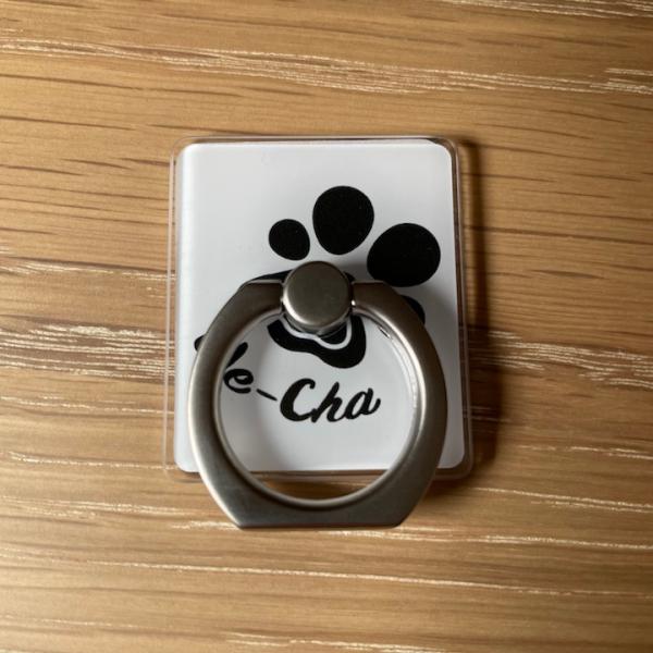 Ne-Chaのスマホリング（バンカーリング）指に通して落ちないようにスマホを持てます。またスタンドとして観賞用に可能です。素材（プレート）：ポリカーボネート素材（リング）：亜鉛合金素材（粘着面）：エラストマー感圧性接着剤テープ