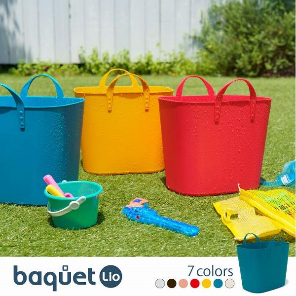 見た目、使いやすさ、強度を兼ね備えた、四角いカタチのやわらかバケツbaquet(バケット)。無駄を生まない優れたカタチである「四角」いフォルム、間口広め＆深めで物がいれやすい特徴はそのままに。よりスリムに気軽に持ち歩けるサイズで登場したのが...