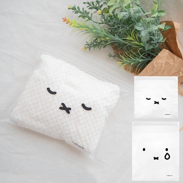 ミッフィーの顔が描かれた、かわいいストックバッグです。冷蔵＆冷凍OKで食品を入れて保存したり、小物入れにも整理整頓にも便利。Wジッパーだから液漏れしにくく安心です。■仕様[サイズ]Sサイズ1枚あたり:(約)縦16.5×横17×厚み0.006...