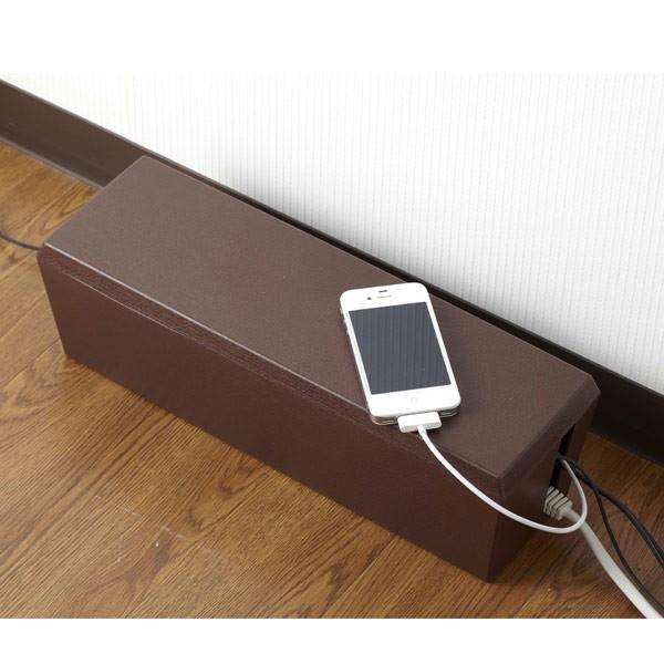 マルチタップを収納できるボックスケース。ホコリからマルチタップを守り、インテリアがすっきり！6口タイプ(60x325x34mmまで)のマルチタップまで対応できます。インテリアに溶け込む木目調のデザインでゴチャゴチャした配線をスッキリ解消。タ...