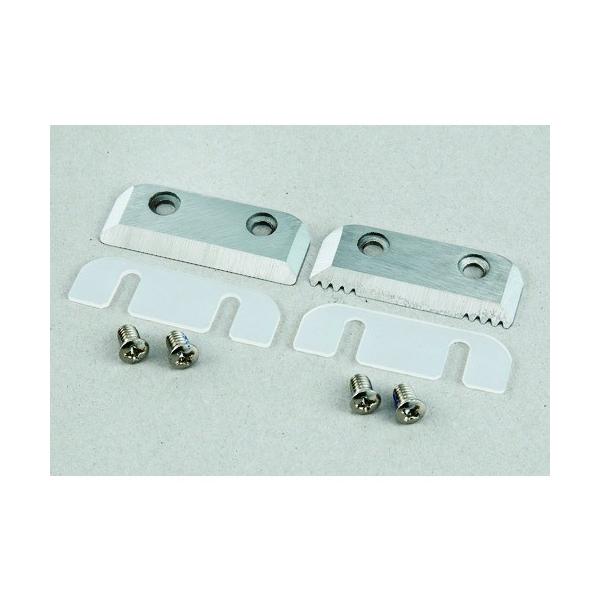 ●ムキチョッパ（DK-MC40）専用替刃です。●ＣＶ・ＣＶＴケーブルの被覆はがしに。●適合機種：DK-MC40、DK-MC40L●ブレード：ハードクロームメッキ処理●高炭素刃物工具鋼（ハードクロムメッキ処理）