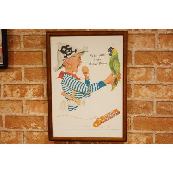 【サイズ 約】・フレーム外径： 39.0×28.0、厚さ 1.3 (cm)・用紙サイズ： 36.4×25.7（B4)■フレームは木製です。■付属品：裏板（MDFボード）・透明板（PET）・紐・厚み調整材■ お届けは額縁とポスターです。ポスタ...