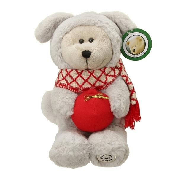 ★STARBACKSマフラーを巻いた犬に扮したベアリスタが登場。手にはオーナメントを抱えていて、ホリデーシーズンの到来を知らせてくれているようです。※表情等には個体差があります。※対象年齢3歳以上。※小さな部品を使用しています。誤飲の危険が...