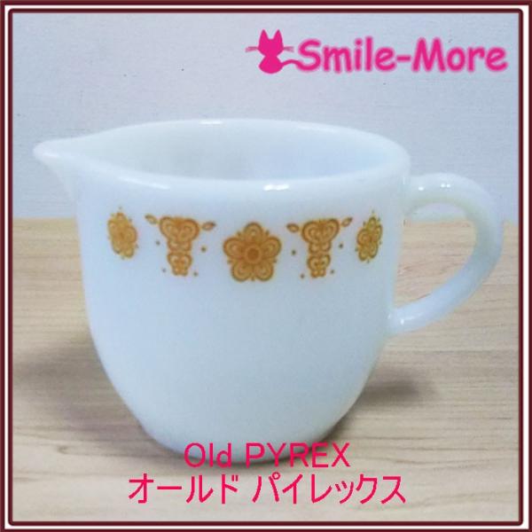 メーカー：Old Pyrex／オールドパイレックスシリーズ：BUTTERFLY GOLD／バタフライゴールド生産国：アメリカ刻印：あり　ＰＹＲＥＸサイズ（cm）：直径7.5cm　Ｈ7.0cm　取っ手まで11.0ｃｍカラー：ホワイト状態：傷・...