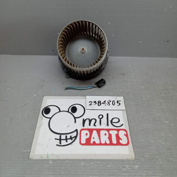 ☆土曜日・日曜日・祝日は休業日です☆☆領収書・納品書発行なし☆※ご入札前に必ずパソコン版の画面にて注意事項などを閲覧頂きますよう宜しくお願い致します 【　車輌情報　】  （下記車輌にて使用しておりました）    車　名：マックス型　式：LA...