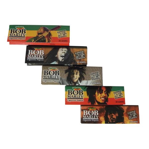 Bob Marleyがパッケージデザインされたペーパー。パッケージデザイン15種類。サイズ：1 1/4 　長さ78mm×幅44mm。1冊50枚入り×5冊　5 booklets×50 papers　素材：ヘンプ　スペイン製。人気ブランドSmo...