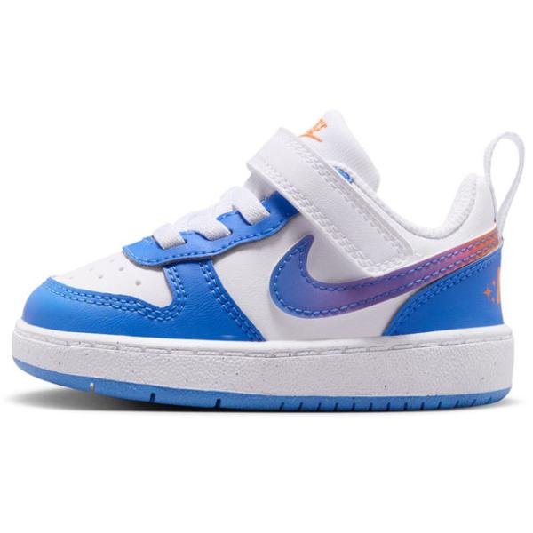 ナイキ|NIKEIR5461-101 ベビー 男の子 スニーカー■商品説明101(ホワイト/ブルークリスタル-ブライトバイオレット-ターフオレンジ)バスケットボールにインスパイアされた、普段使いにぴったりのシューズ。コート ボローが、キッズ...