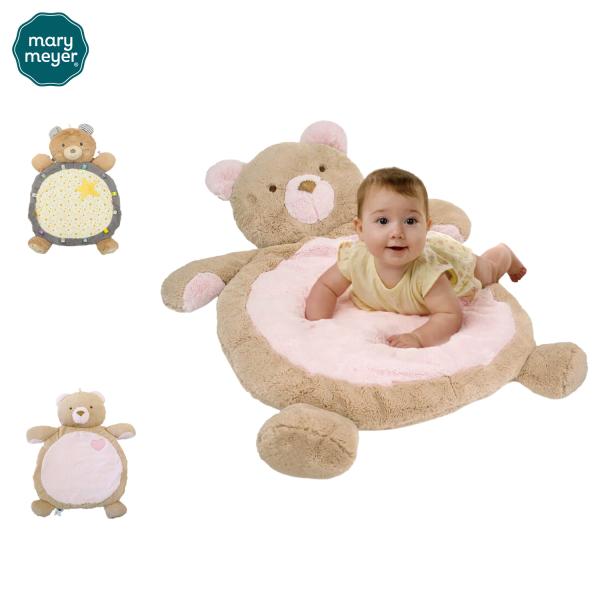 爆買【アメリカのバーモント州に拠点を置き、テディベアをはじめ幅広いキッズギフトを展開する Mary Meyer】たくさんのタグが付いた「タギーズシリーズ」より可愛いベアのマットが登場しました。 マットには星がたくさん描かれています。 クマの...