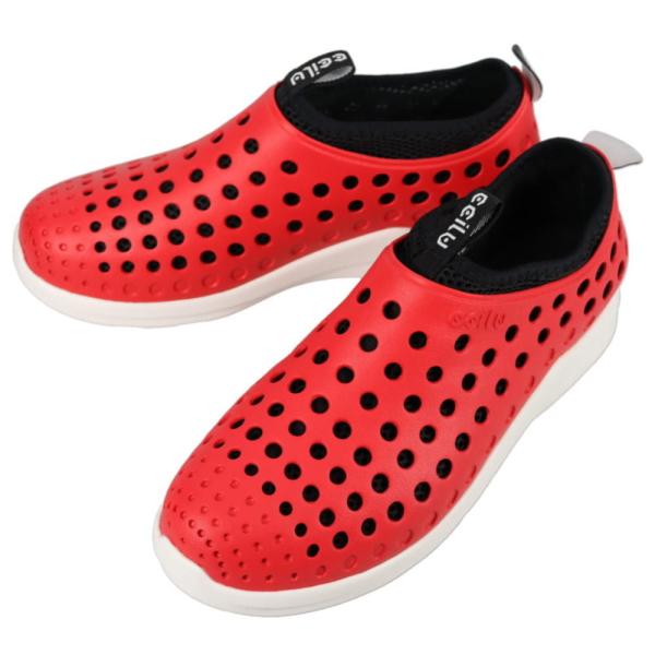 【商品説明】アッパーだけでサンダルとして、インナーだけで室内履きとしても使える3WAY。アッパーのみで着用の場合のインソール付き。持ち運びに便利なシューズバッグ付。タウンユースからアウトドアまで幅広く活躍。通気性に優れたメッシュインナー。す...