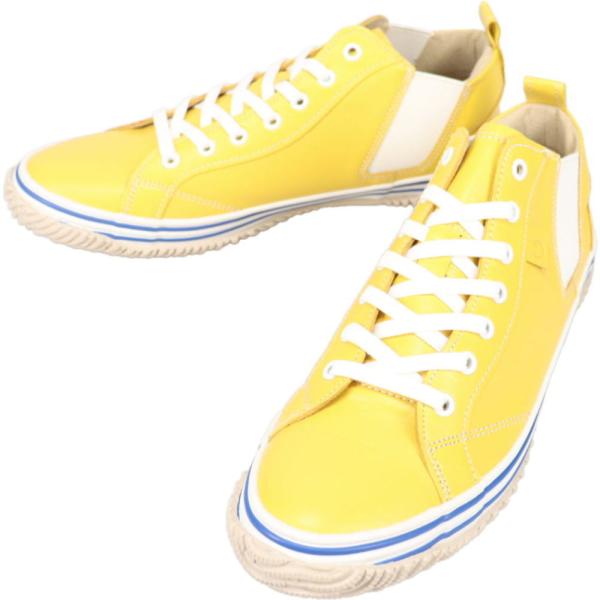 【商品説明】カンガルーレザーは柔らかさ・高い強度・軽さを兼ね備えており、その特徴から野球やサッカーのスパイクとしても使用されている人気素材です。柔らかいカンガルーレザーと伸縮性のあるサイドゴアが柔軟性、脱ぎ履きのしやすさ、足首周りの程よいフ...