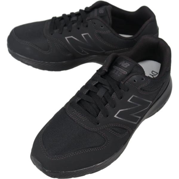 【商品説明】ワイドで歩きやすく馴染みのあるクラシックデザインの「DynaSoft 550 v5」にバージョンアップ。自然な足運びをサポートしながら耐摩耗性に優れたラバーを採用したアウトソール。反発弾性と耐久性にフォーカスしたEVAミッドソー...