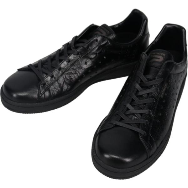 【商品説明】シワ加工を施したステアレザーが生む、ひとつとして同じ表情のないブラック。そこにエナメルの艶を効かせることで、マットとグロスのコントラストが完成。ミニマルな顔立ちの中に、しっかりとした主張を仕込んだQUEBEC-RK。数量限定も納...