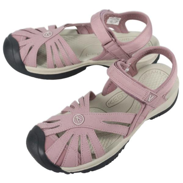 【商品説明】優れた機能とシンプルなデザインを併せ持ったコンフォートサンダル ポートランドの別名はRose City、バラの花をモチーフにしたアッパーデザイン、人気モデルWHISPERのスタイリッシュバージョン・足の輪郭に沿ったつくりのCon...