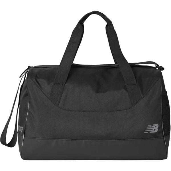 560Dポリエステルを使用したベーシックなダッフルバッグ。底部はコーティング加工。サイド部外側にメッシュポケット付き。【カテゴリー】ライフスタイル【サイズ】OSZ 幅48×高さ30×奥行27(cm)容量38リットル 【素材】560Dポリエス...