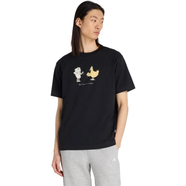 グラフィックコレクション。160gのコットンショートスリーブTシャツ。ニューバランスの社名の由来となっている鳥の足の鳥と、シューズを擬人化したNewbieをアイコニックしたグラフィックTシャツ。【カテゴリー】ライフスタイル【素材】綿100%...