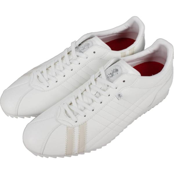 【商品説明】シンセティックレザー（合成皮革）を使用しながらも、ＰＡＴＲＩＣＫの持つシャープな雰囲気はそのまま継承された人気モデル「ＳＵＬＬＹ（シュリー）」。通常の位置ではなくつま先に入った２本ラインは、パンツスタイルでも存在感をしっかりと主...