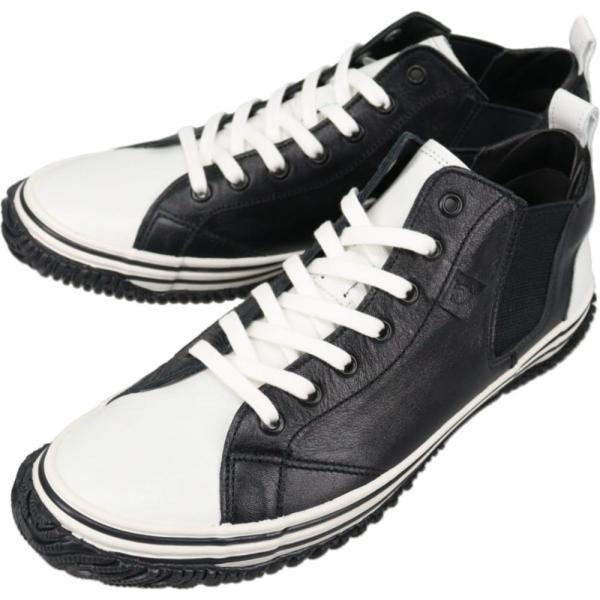 【商品説明】カンガルーレザーは柔らかさ・高い強度・軽さを兼ね備えており、その特徴から野球やサッカーのスパイクとしても使用されている人気素材です。柔らかいカンガルーレザーと伸縮性のあるサイドゴアが柔軟性、脱ぎ履きのしやすさ、足首周りの程よいフ...