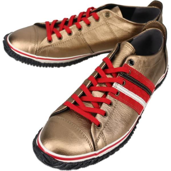 【商品説明】アシンメトリーデザインのカンガルーレザー定番モデル。SP-198はカンガルーレザーで履き心地にこだわりつつ、外側にのみ牛ベロアラインでアクセントを施した定番モデル。カンガルーレザーは柔らかさ・高い強度・軽さを兼ね備えており、その...