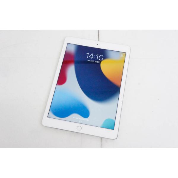 ●商品情報・メーカー／Apple・型番／NGLW2J/A・OS種類 ／iOS・ストレージ容量／16GB・CPU／Apple A8X・画面サイズ／9.7 インチ・パネル種類／IPS・カメラ機能／背面:800万画素・wifi／802.11a/b...