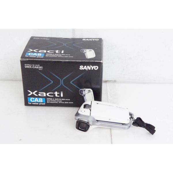 ●商品情報・撮影場所を選ばないデジタルムービーカメラ・なめらかムービーときれいな写真が1台で・ムービー撮影に新開発「顔検出」機能搭載・親指一本で操作が可能・メーカー／SANYOサンヨー・型番／DMX-CA8・年式／2008年モデル・有効画素...