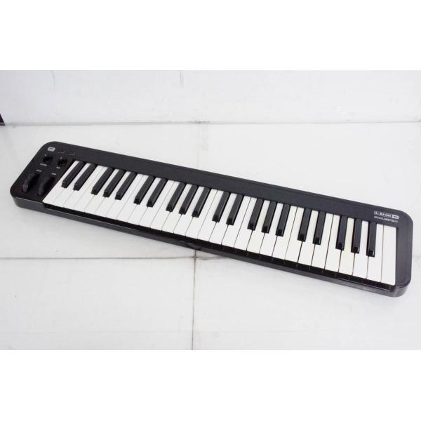 ●商品情報・GarageBandやCore MIDIアプリ、DAWに最適・抜群のポータブル性 ※対応OSや詳細はメーカーHP等をご確認ください。●状態／【中古】・キズやスレ、使用感がございます。・鍵盤に色ヤケがございます。●付属品／説明書※...