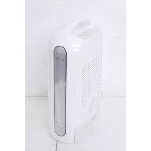 ●商品情報・衣類に向けて風が当てやすい縦型送風の衣類乾燥除湿機です。・ハンドル付きで持ち運びしやすく、スリムタイプなので置き場所をとりません。・メーカー／アイリスオーヤマ・型番／KIJD-H202・タンク容量／2.0 L・除湿能力／3 畳(...