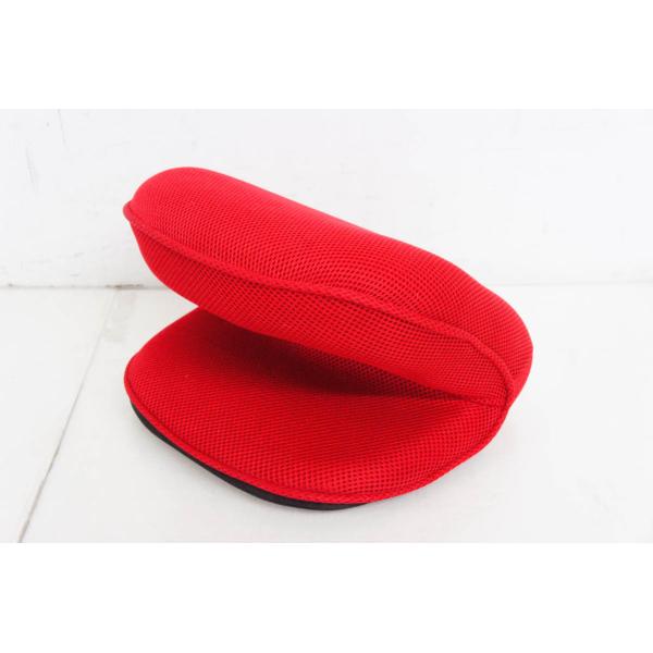 ●商品情報・特殊なバネを内蔵したクッション・弾むとバネの力で足が戻ってくる反発を使って、リズミカルにバウンド運動ができる・寸法／約32cm×27cm×22cm・重量／2.0kg※詳細はメーカーHP等をご確認ください。●状態／【中古】・スレ、...