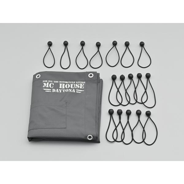 ゴムひもで簡単に取り付けができるMCハウス用の壁面ポケット。工具やパーツトレイなどが収納できるのでオートバイの整備に便利です。エアゾール用ポケットは、パーツクリーナーなどのロング缶と300ml缶がそれぞれぴったり収納できます。MCハウスと同...