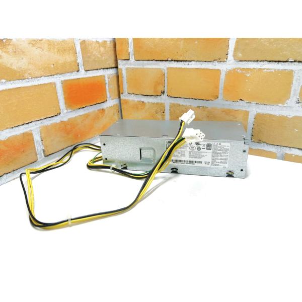 ◆動作PCから取り出して保管していたものです。◆万が一、不具合がございましたら、到着後7日以内のご連絡で返品など対応いたします。◆商品が到着しましたら、できるだけお早めに動作確認をお願いいたします。