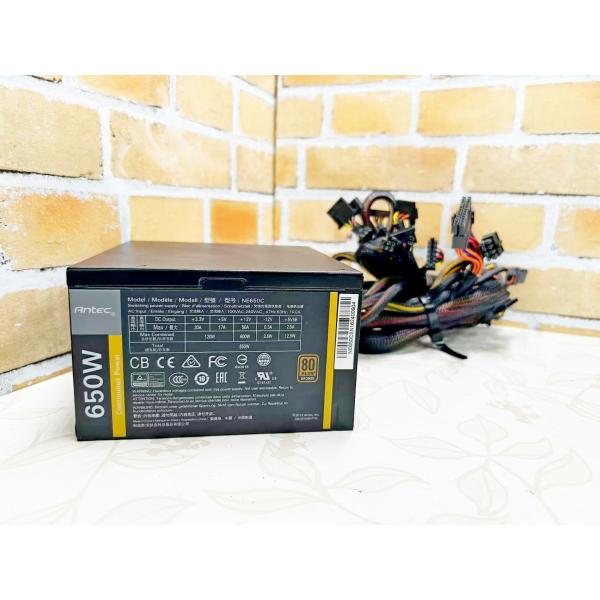 Antec NE650C（NeoECO Classic 650W） 電源ユニット 中古品定格出力：650W80PLUS Bronze 認証PFC：アクティブPFC+12V シングルレーン出力（50A）冷却ファン：120mm（自動回転制御）コ...