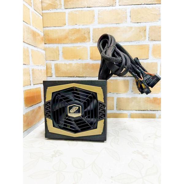 中古品★FSP電源 AURUMシリーズAU-400 80PLUS GOLD電源ユニット 400W定格出力：400WPFC：アクティブPFCコネクタタイプ：・ATX 20+4pin ×1・CPU 4+4pin ×1・PCI-E 6+2pin ...