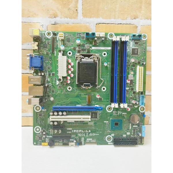 EPSON Endeavor MR4800Eより取り外した純正マザーボードです。メーカー：EPSON搭載機種：Endeavor MR4800Eマザーボード型番：IPCFL-LAソケット：LGA1151チップセット：Intel H370第8世...