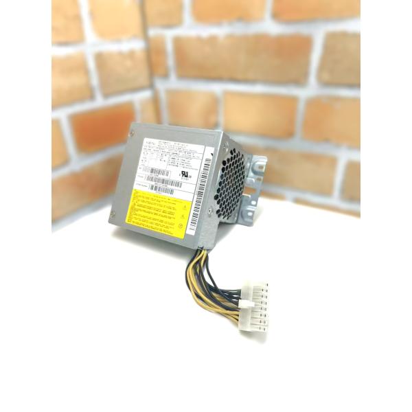 ◆動作PCから取り出して保管していたものです。◆万が一、不具合がございましたら、到着後7日以内のご連絡で返品など対応いたします。◆商品が到着しましたら、できるだけお早めに動作確認をお願いいたします。