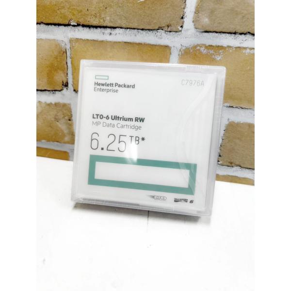 メーカー：HP型番：C7976Aタイプ：LTO-6 Ultrium Rewritable (RW) データカートリッジ容量：原容量（未圧縮）：2.5TB圧縮容量（2.5:1）：6.25TB対応ドライブ：LTO-6 対応ドライブ（下位互換で ...