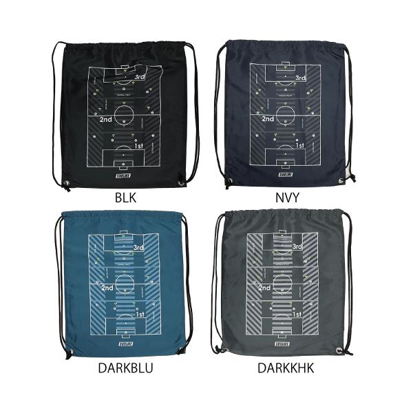 バックプリントにFOOTBALLのゲームモデルには欠かせない５レーンとサードオブザピッチのデザイン。自陣からディフェンシブサード、ミドルサード、アタッキングサード。タフタ素材のジムサック。■カラー：BLK、NVY、DARKBLU、DARKK...