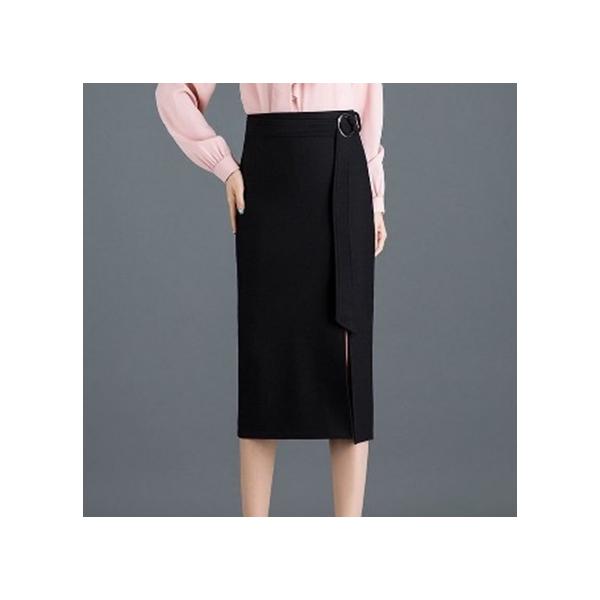 ブラックとワインレッド、ドレスアップにも最適な巻きスカートです。        体にフィットするデザインで、縦のIラインを強調します。        ■素材：ポリエステル        ■サイズ（cm）　        ウエスト66cm/ヒ...