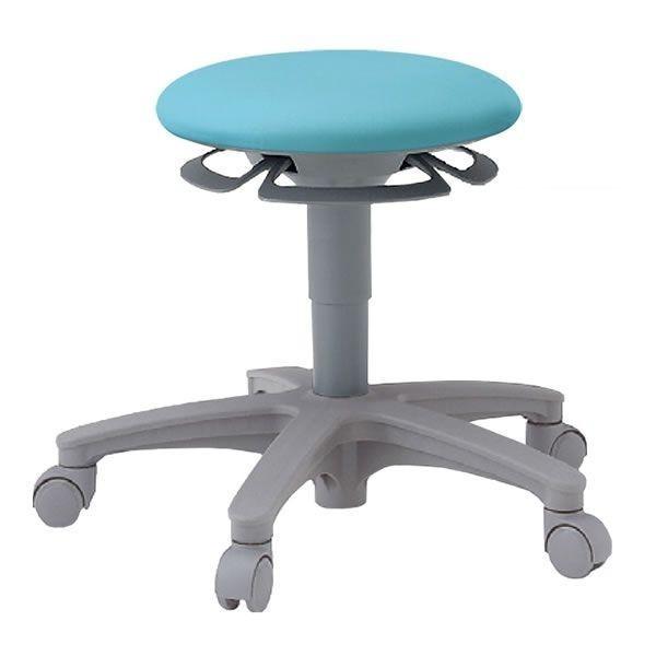 座面上下調節可能、キャスター付といった基本的なチェアの機能を備えた”サポートスツール”シリーズ。医療機関の診察室やスタッフルームなどでのご利用もおすすめです。【仕様・規格】○サイズ：座面φ39.5(脚φ58)×H41.5〜53 cm○材質：...
