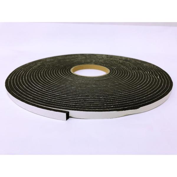 フランジに挟むパッキンです。使用の長さに切断してください。ノリが付いています。