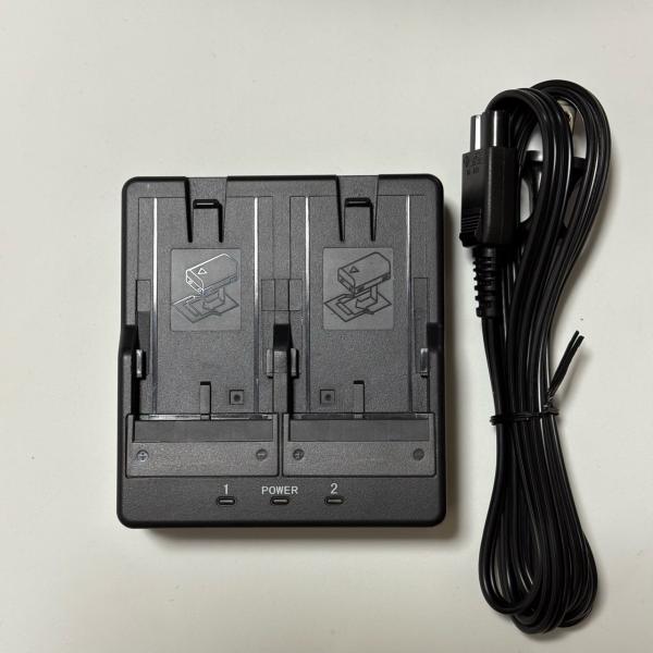 トプコンＣＤＣ６８A充電器(二連)未使用品です。対応バッテリー：BDC46.BDC46A.BDC46B.BDC46C.BDC58.BDC70※即日、発送可能です。