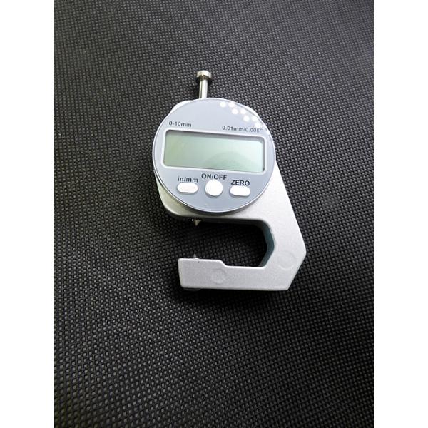 Edging Calliper #02Resolution : 0.01mm/0.001"Accuracy : ±0.03mm/0.001"battery : CR2032,  3V中国製