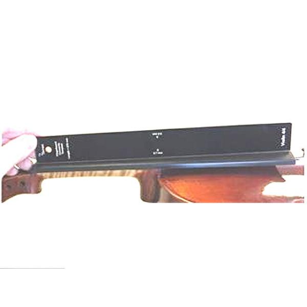 ＊本品は、透明のアクリル材の裏側に「黒地/逆文字抜き」で印刷されており、表側が保護紙で覆われているため、裏側から撮影した写真を掲載しております。Viola Fingerboard Scoop Template4/4 Acrylic Gaug...