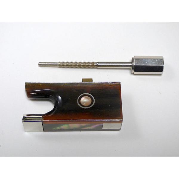 Horn (水牛角）05Horn Violin Bow Frog水牛角 Frog 4/4ＨｏｒｎSolid Copper Plain ScrewAbalone SlideFull Mount Copper Metal商品により個体差がります...