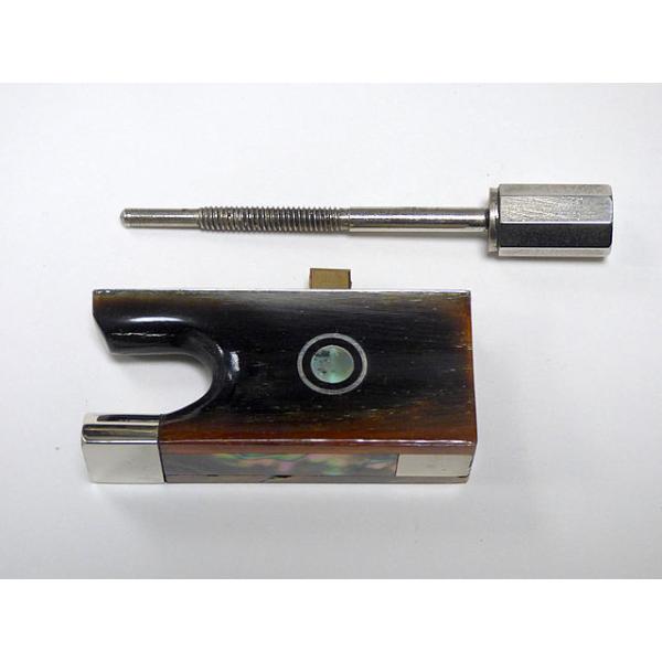 Horn (水牛角）05Horn Violin Bow Frog水牛角 Frog 4/4ＨｏｒｎSolid Copper Plain ScrewAbalone SlideFull Mount Copper Metal商品により個体差がります...