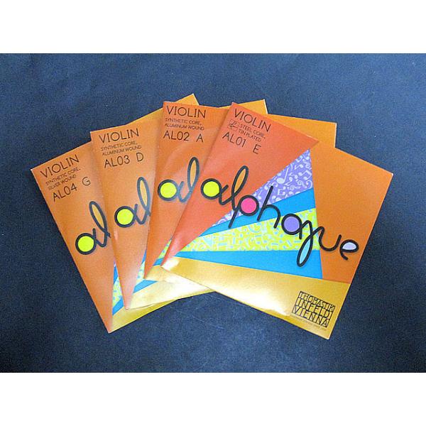 バイオリン弦 アルファイユ セット THOMASTIK ALPHAYUE setドミナントと同じトマスティック社のナイロン弦。＊入荷時期・サイズにより、パッケージデザインが異なる場合が御座います。仕様E：Carbon steel Tin p...