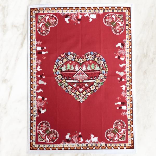 トルションとは、フランス語で布巾やふきんを意味し、主にキッチンで使われる大きなリネンまたはコットンの布のことです。食器拭き、お手拭き、鍋つかみ、鍋敷き、テーブルクロス、タペストリー、さらには目隠しなど、多様な使い方ができることが特徴です。[...