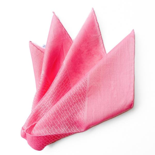 ポケットチーフ ブランド ZILLI ジリー コットン 綿 シンプル 結婚式 パーティー 二次会 披露宴 メンズ ドレス 紳士服 高級滑らかな手触りと美しい光沢が目を引くコットンのチーフでございます。